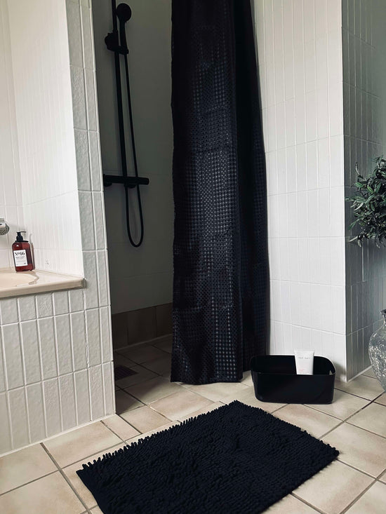 Badeværelsessæt: Badeforhæng & bademåtte / Sort – VIAMAJA