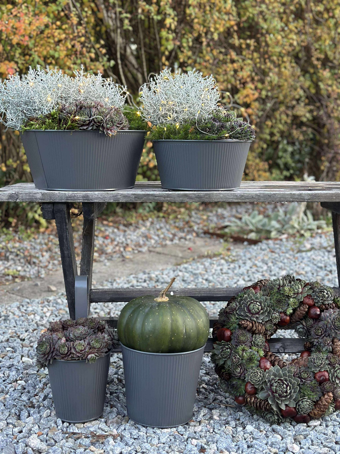 Potte med riller og ophæng - Grå – VIAMAJA