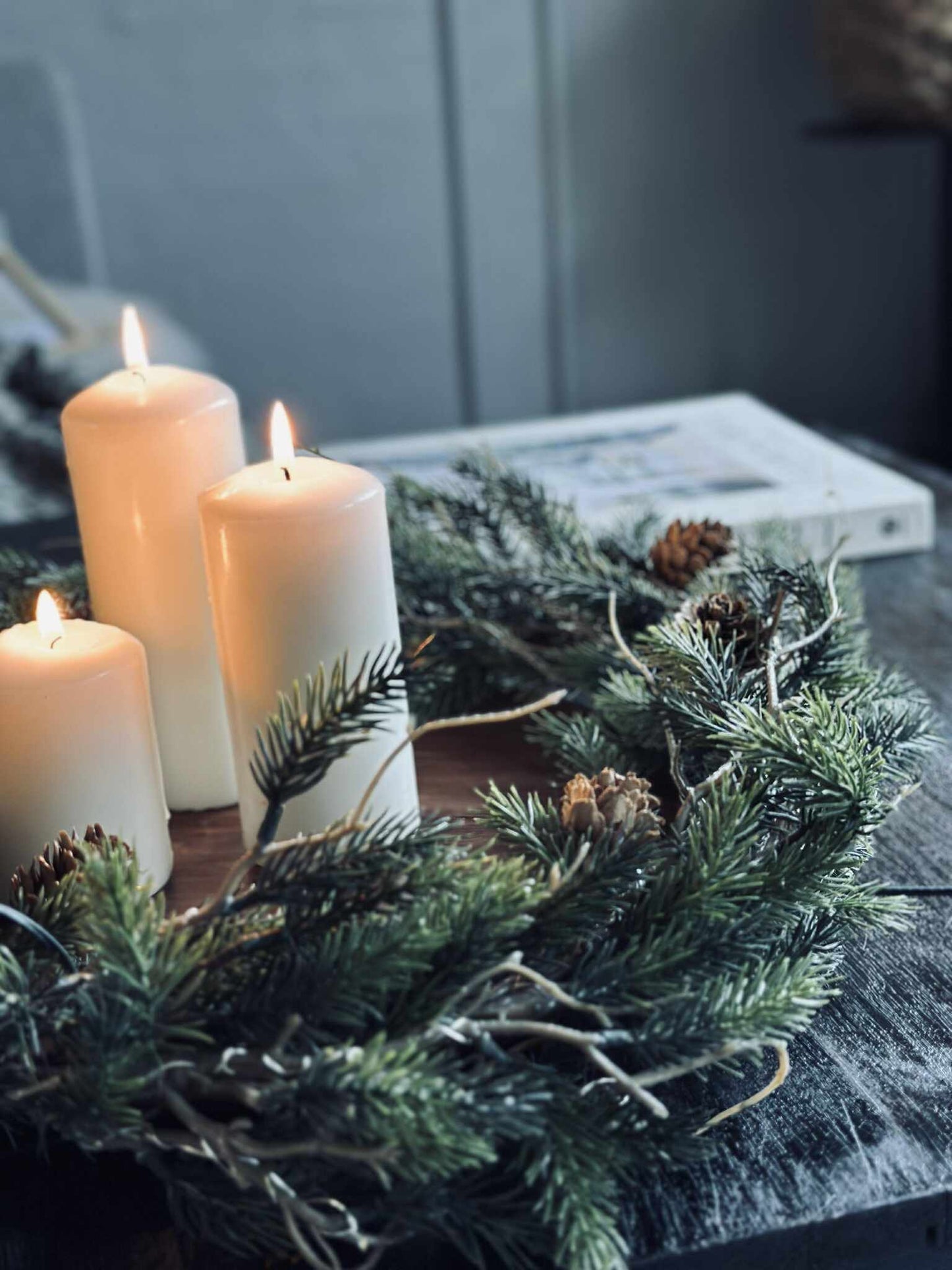 Julekrans med lys - Uden sne – Kunstig krans – VIAMAJA