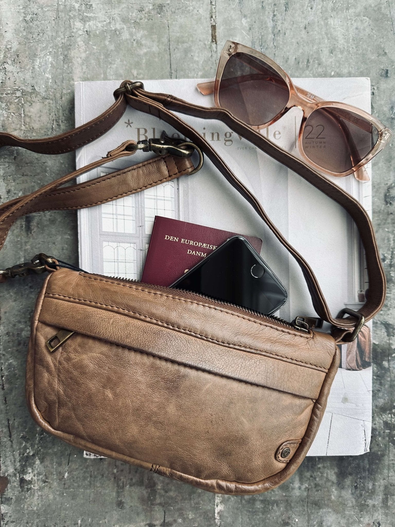 Crossover Mobil – Chestnut – VIAMAJA