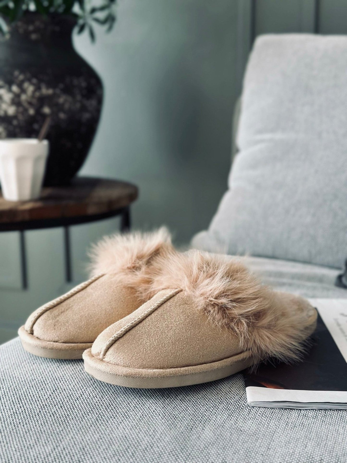Hjemmesko - Lys Beige – ruskind, ensfarvet – VIAMAJA